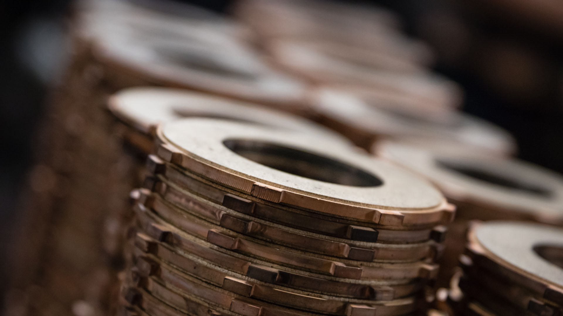 Dry Clutch | Sintered Metallic Friction Materials | GMP Friction Products